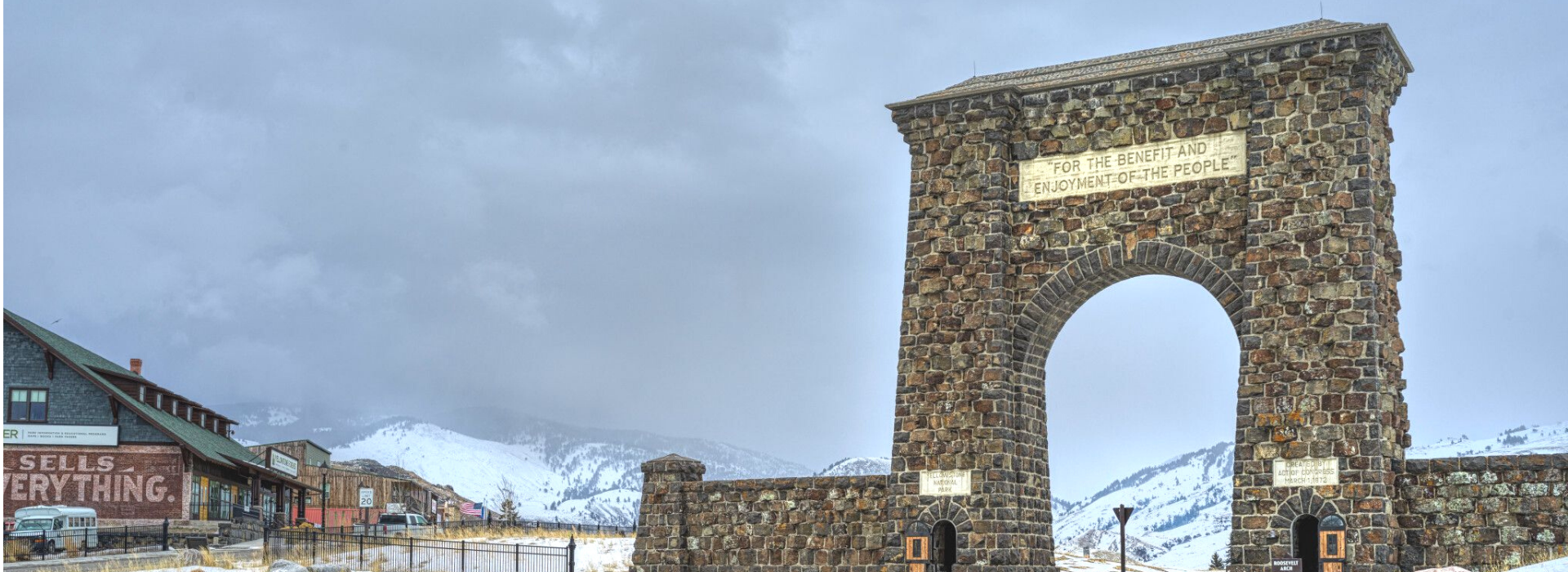 Jobs at Yellowstone | Delaware North Careers