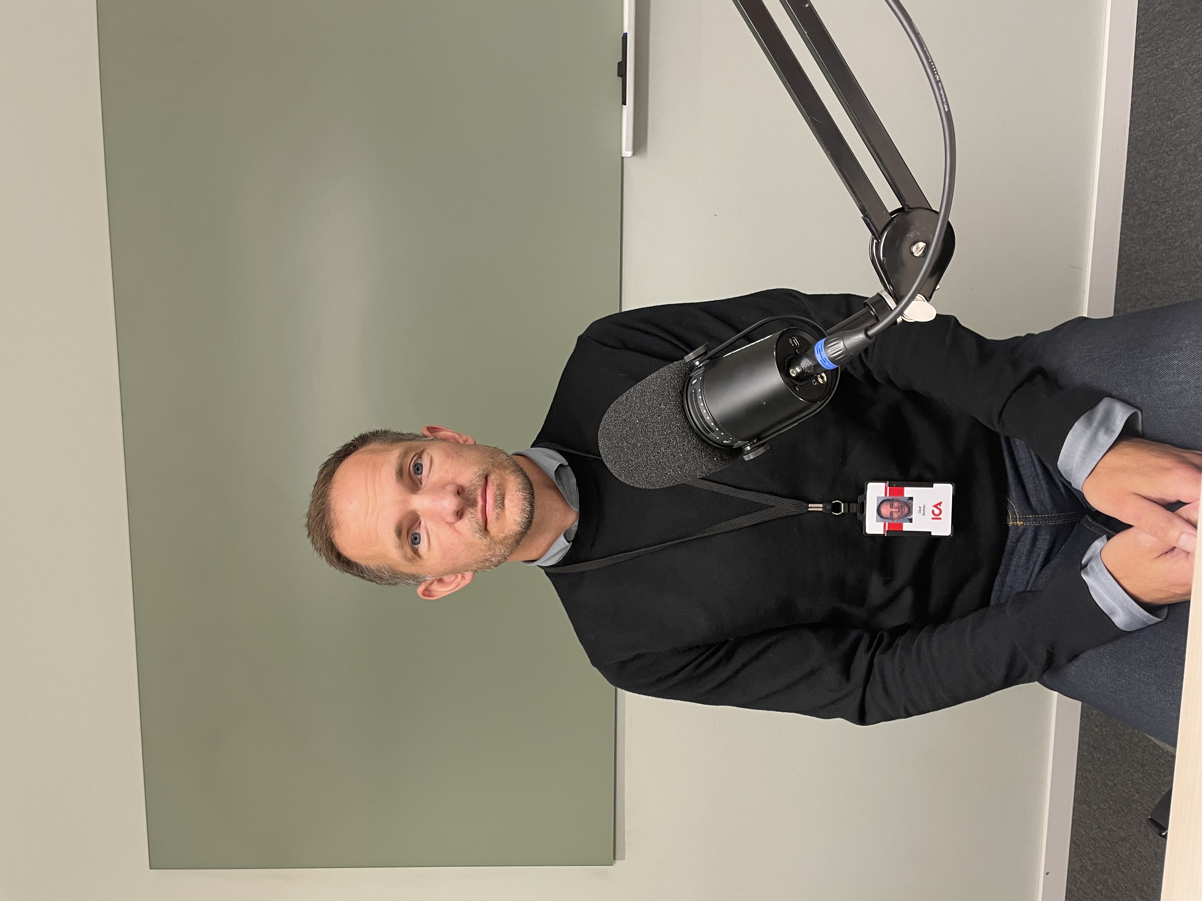 Jobba inom lager och logistik på ICA – så funkar det