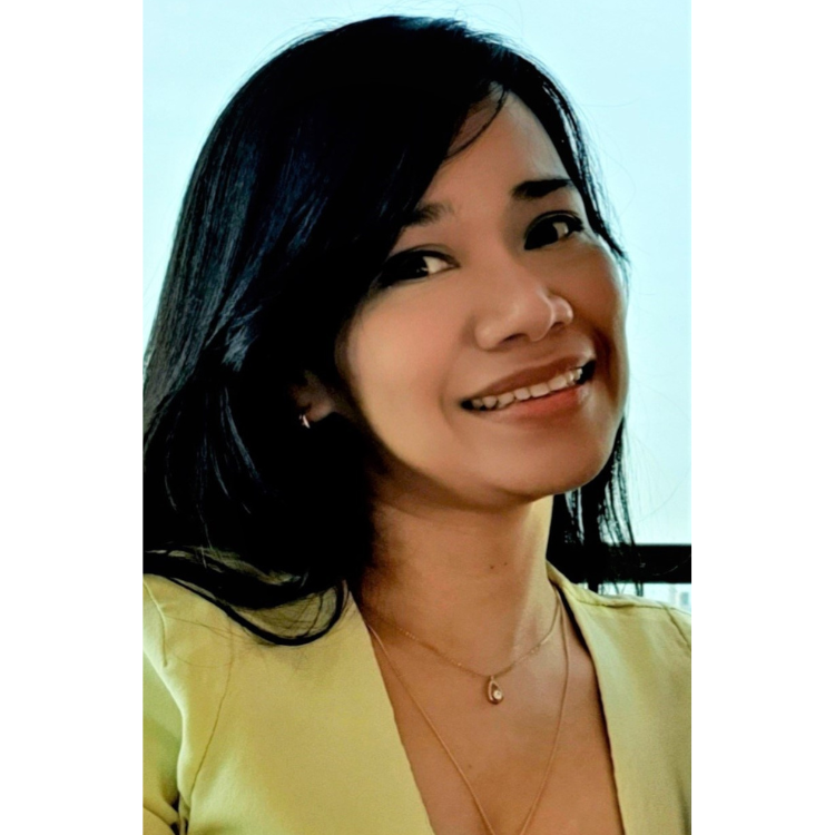 Elly Lee's Instagram, Twitter & Facebook on IDCrawl
